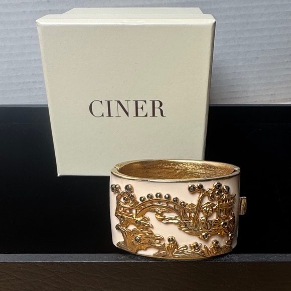Ciner | Jewelry | Ciner New York Scenic Garden Gold Cream Hinged Cuff ...